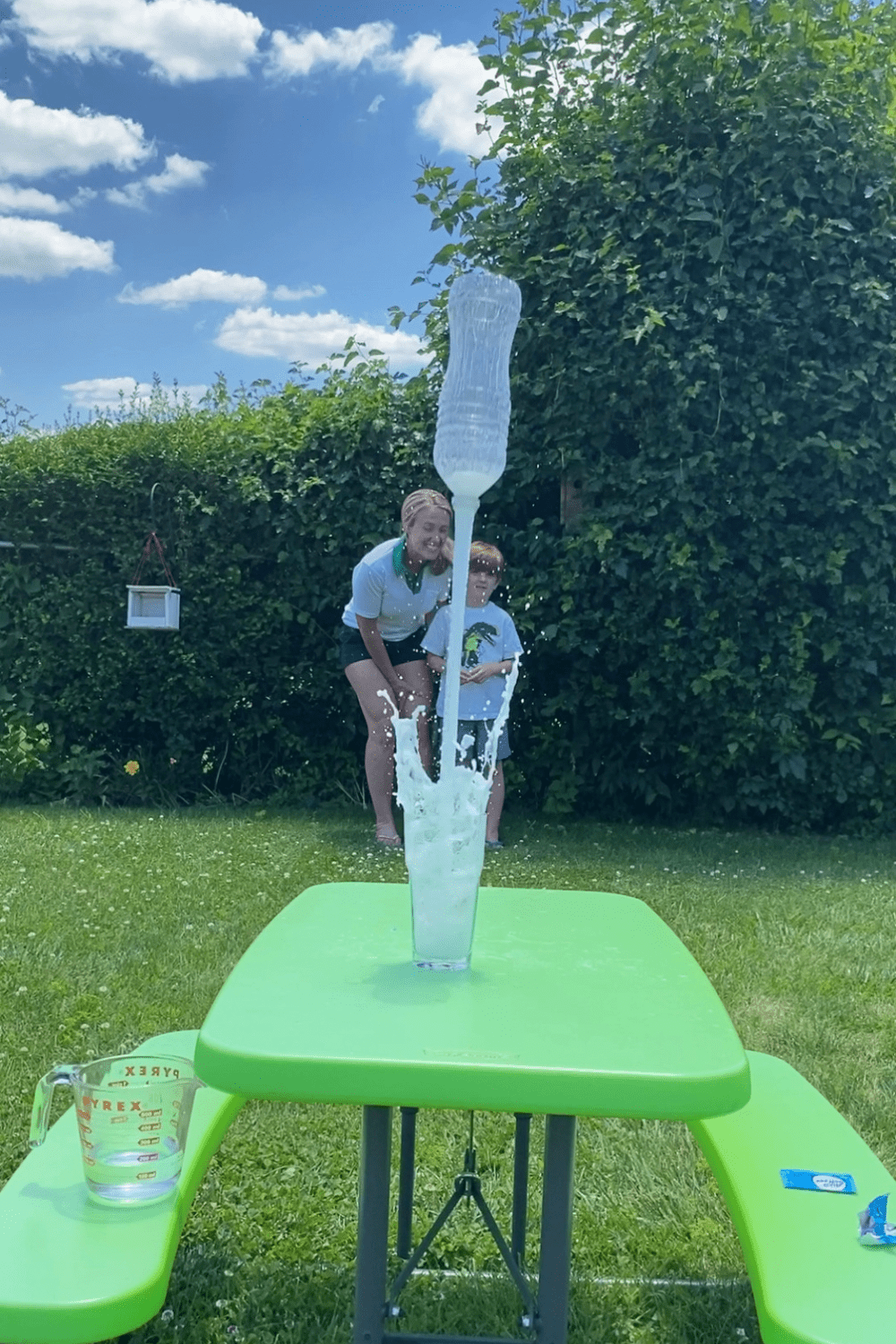 How to Conduct an Alka-Seltzer Rocket Science Experiment - Thoughtfully ...